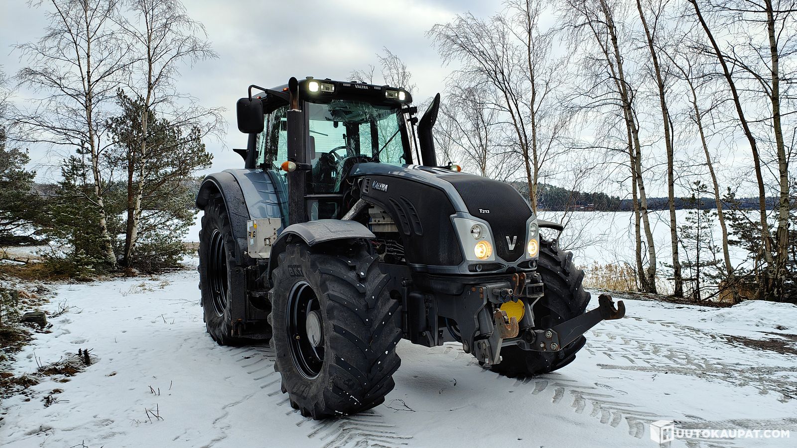 Maataloustraktori, Valtra T 213 Versu - FMG alusterällä, vm 2013 ...