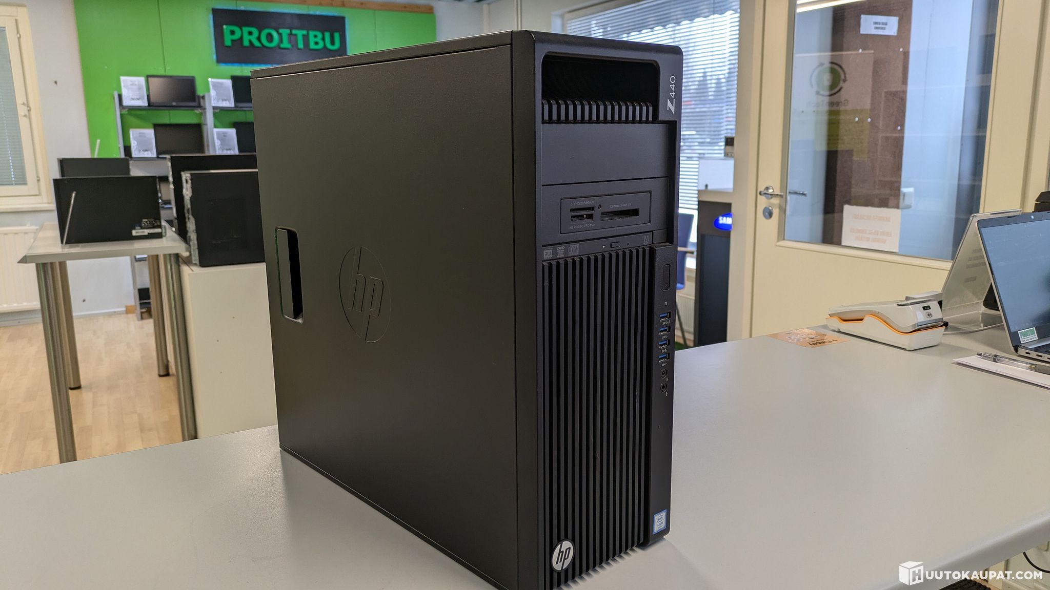 HP Z440 Workstation – Xeon / Quadro P2000 / 16 GB / SSD / Windows 11 ...