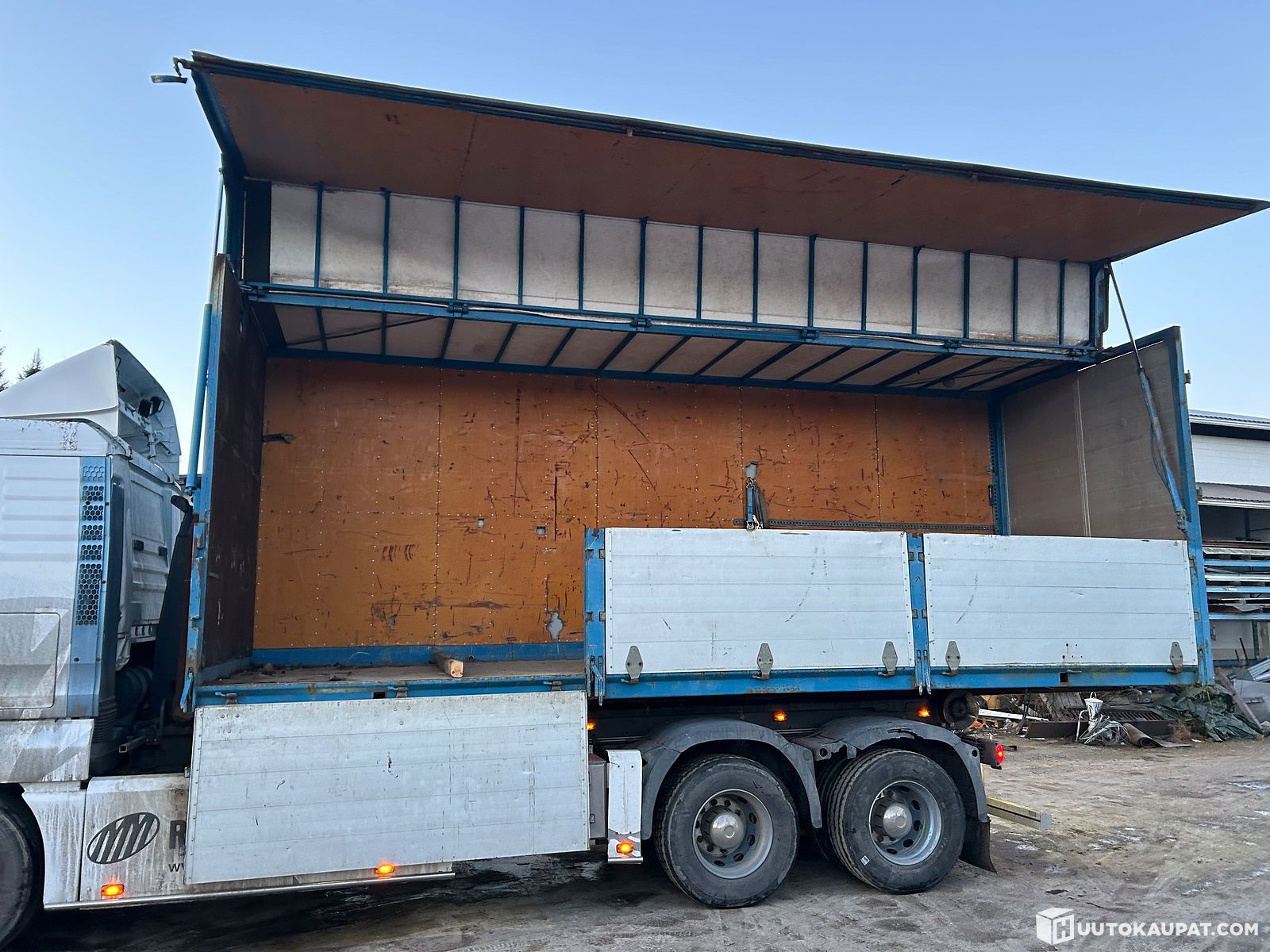 Katettu vaihtolava koukku kiinnityksellä ja lokin siivellä, Evijärvi ...