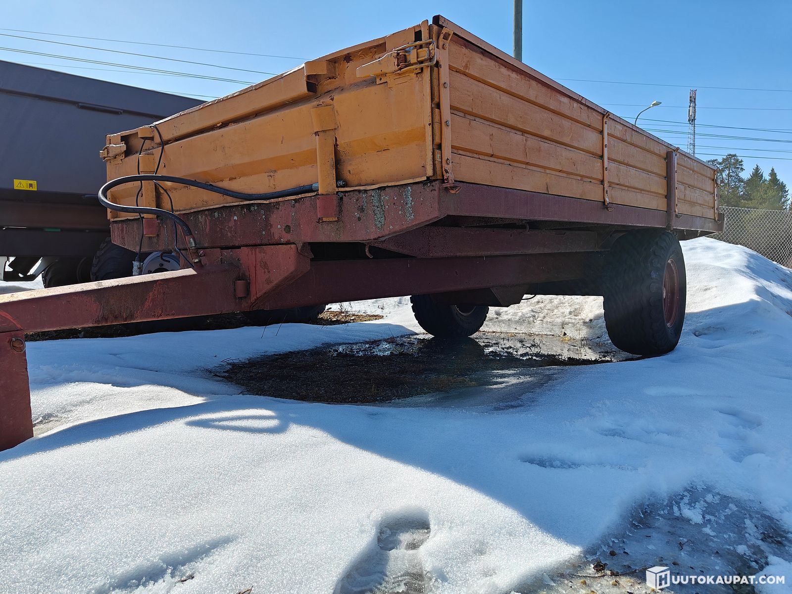 Rysky Peräkärry kipillä, Keminmaa | Huutokaupat.com