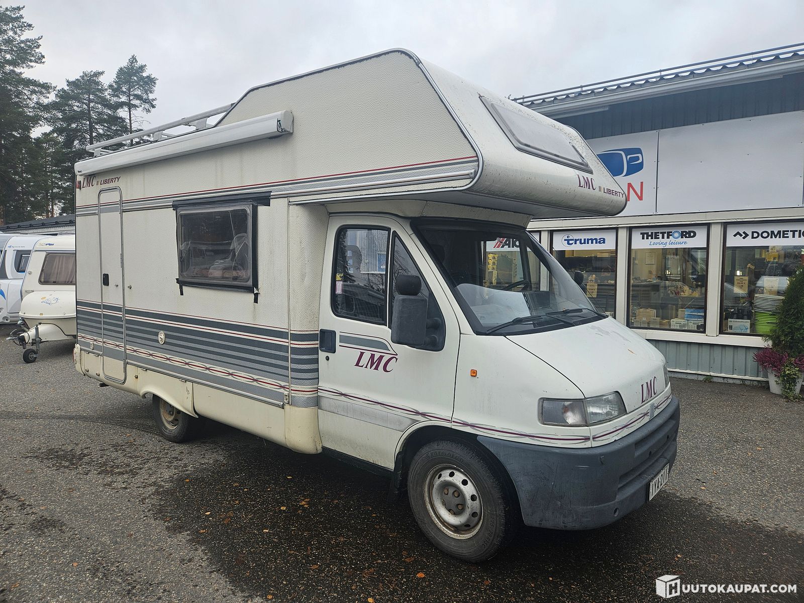 LMC matkailuauto / asuntoauto, vm 1999, Joensuu | Huutokaupat.com