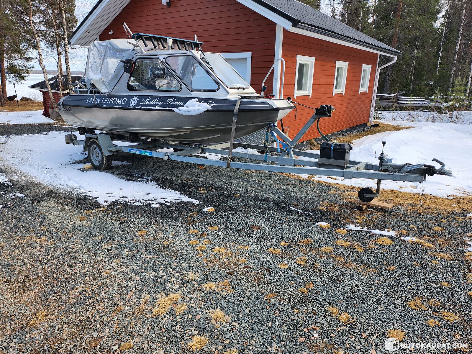 VENETRAILERI 1350KG, Rovaniemi | Huutokaupat.com