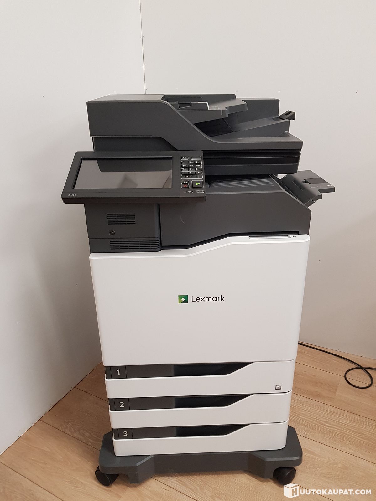 **TAKUU** Vain 400 värisivua! Lexmark CX825. A4 kopiokone, tulostin ...