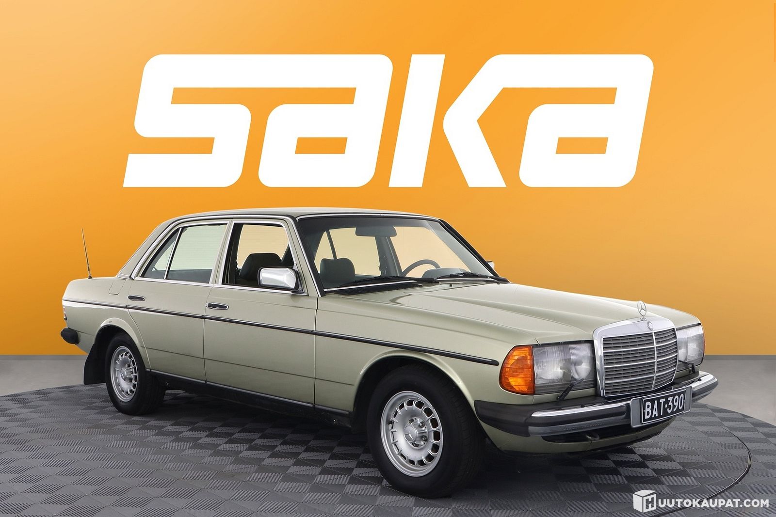Mercedes-Benz W123 SEDAN 230E AUTOMATIC ** Museorekisteröity *, 1986 ...