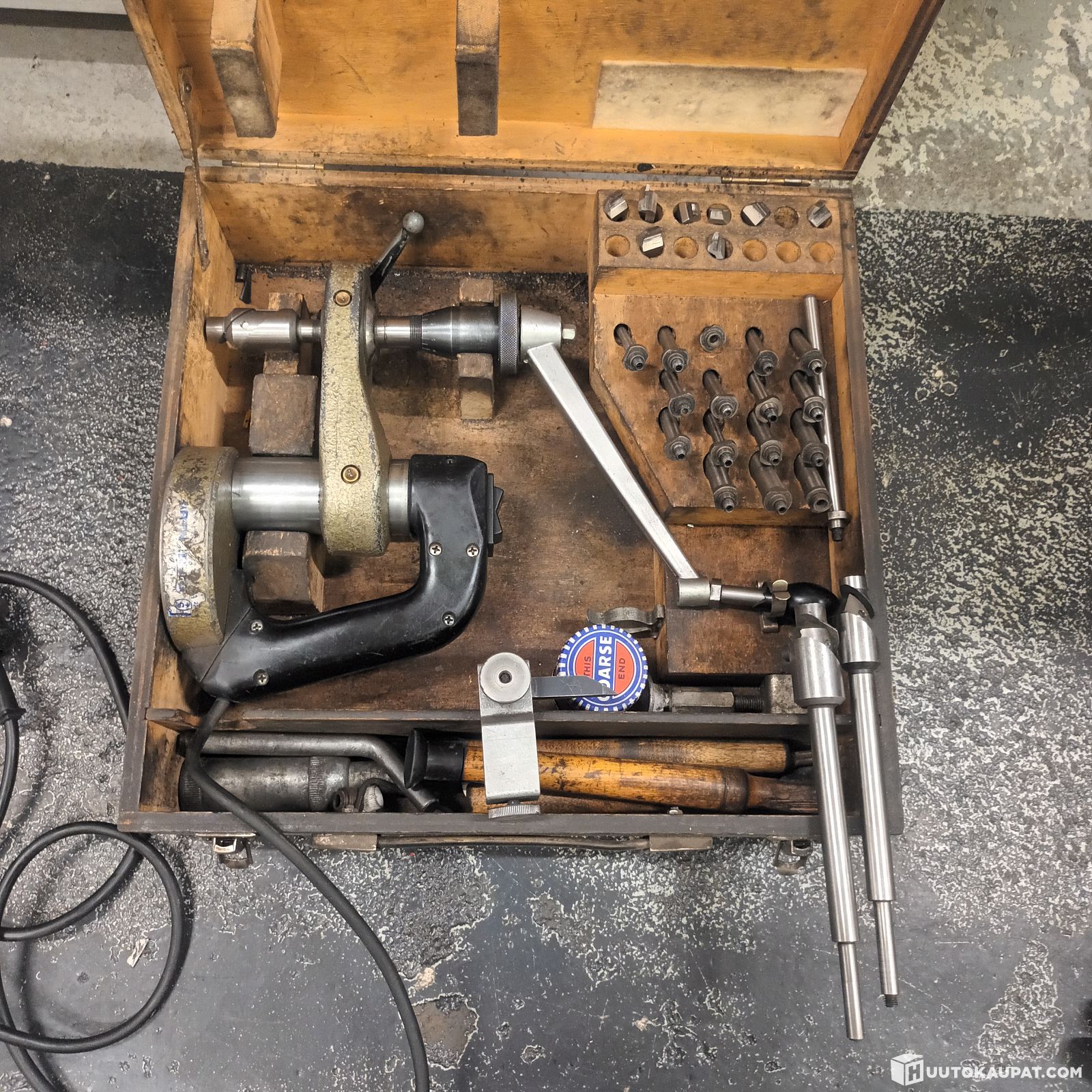 Sylinterikannen Istukkarenkaan Jyrsin., Ulvila | Huutokaupat.com