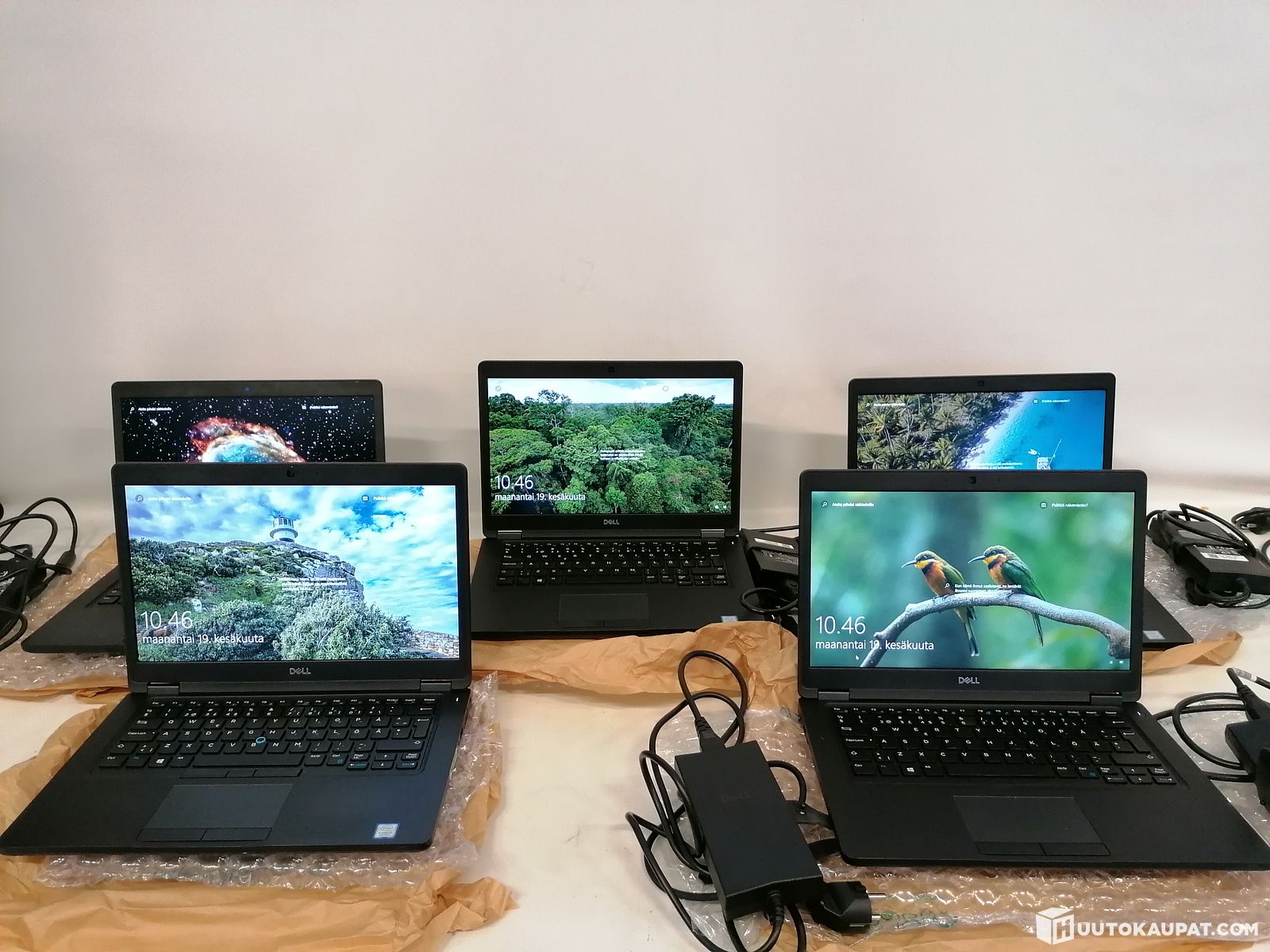 5 kpl Erittäin siistejä Dell Latitude E5490 yrityskannettava - Windows ...