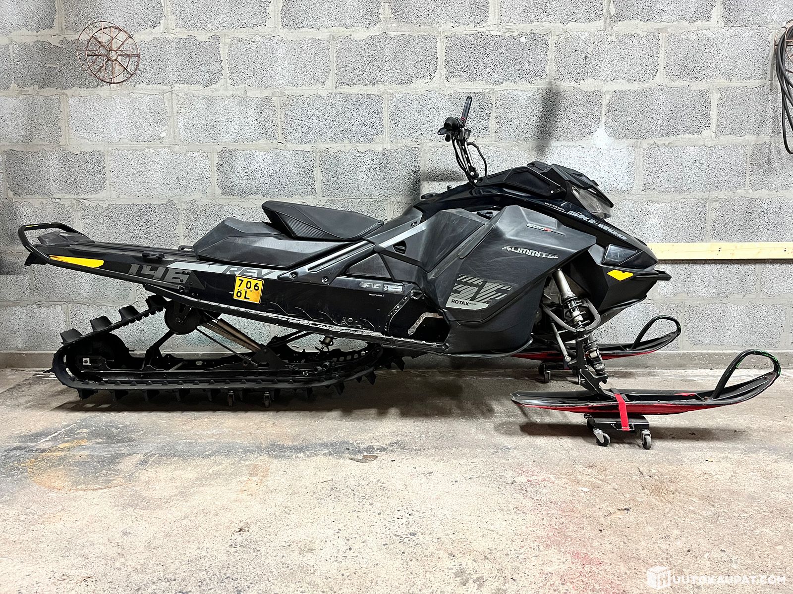Ski-Doo Summit SP 146 600R E-TEC, 2021, Somero | Huutokaupat.com