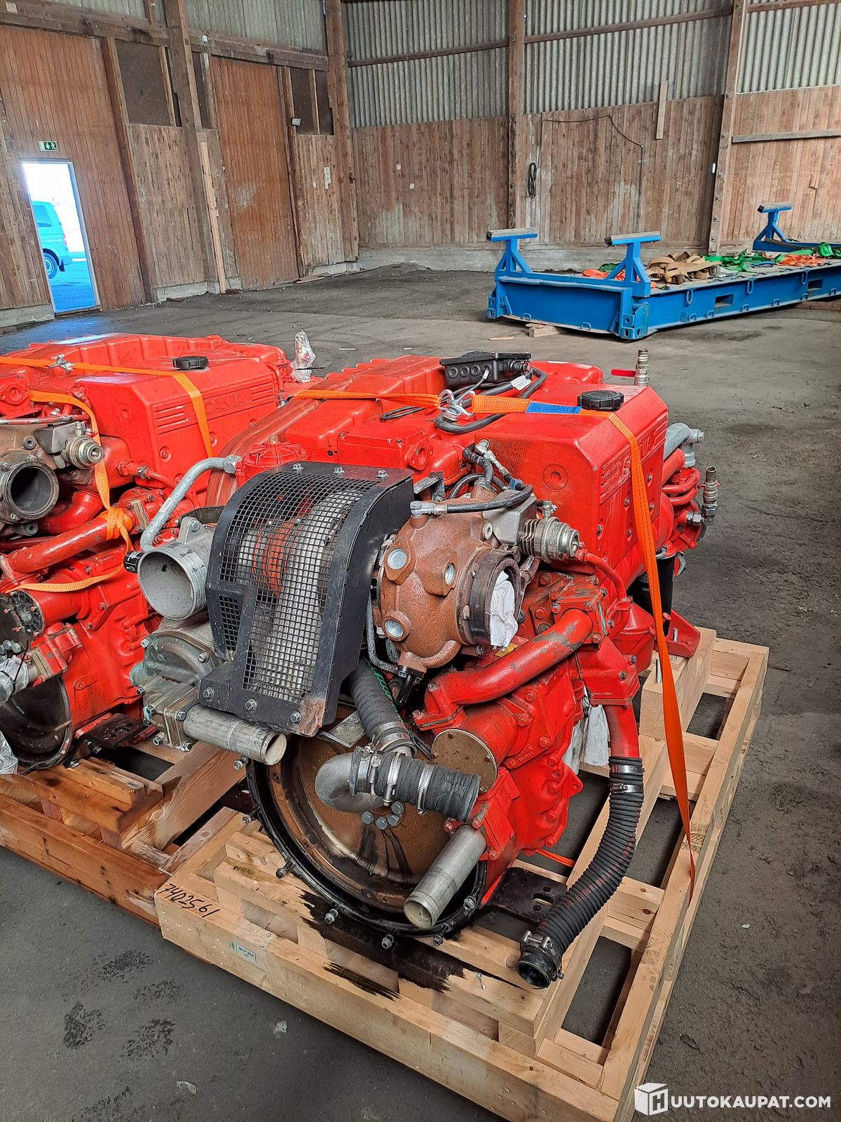 Rajavartiolaitos myy Scania DI12 66M moottorin, Turku | Huutokaupat.com