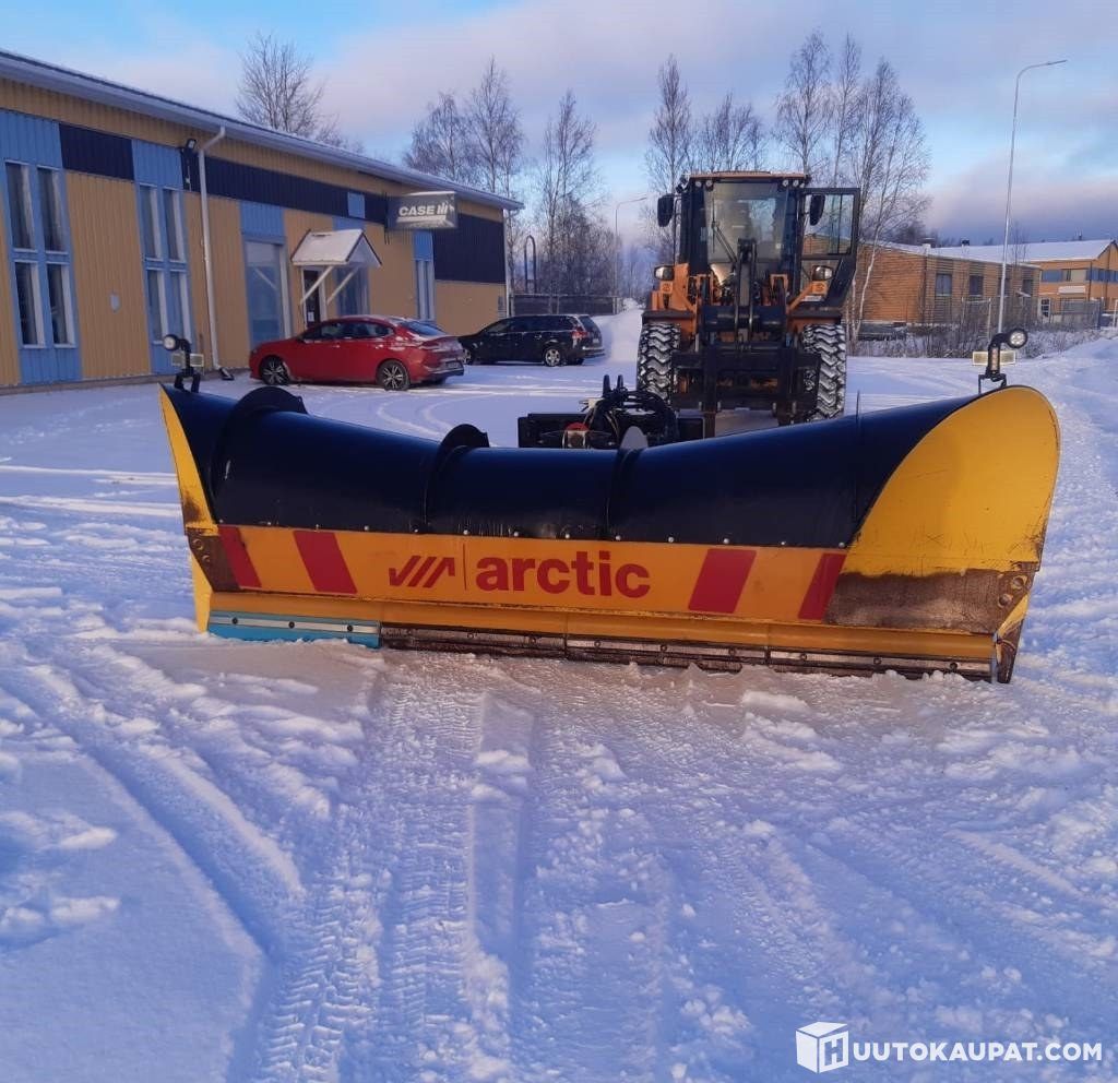 Arctic Machine HMX 3700 perhosaura. 2022, Kempele | Huutokaupat.com