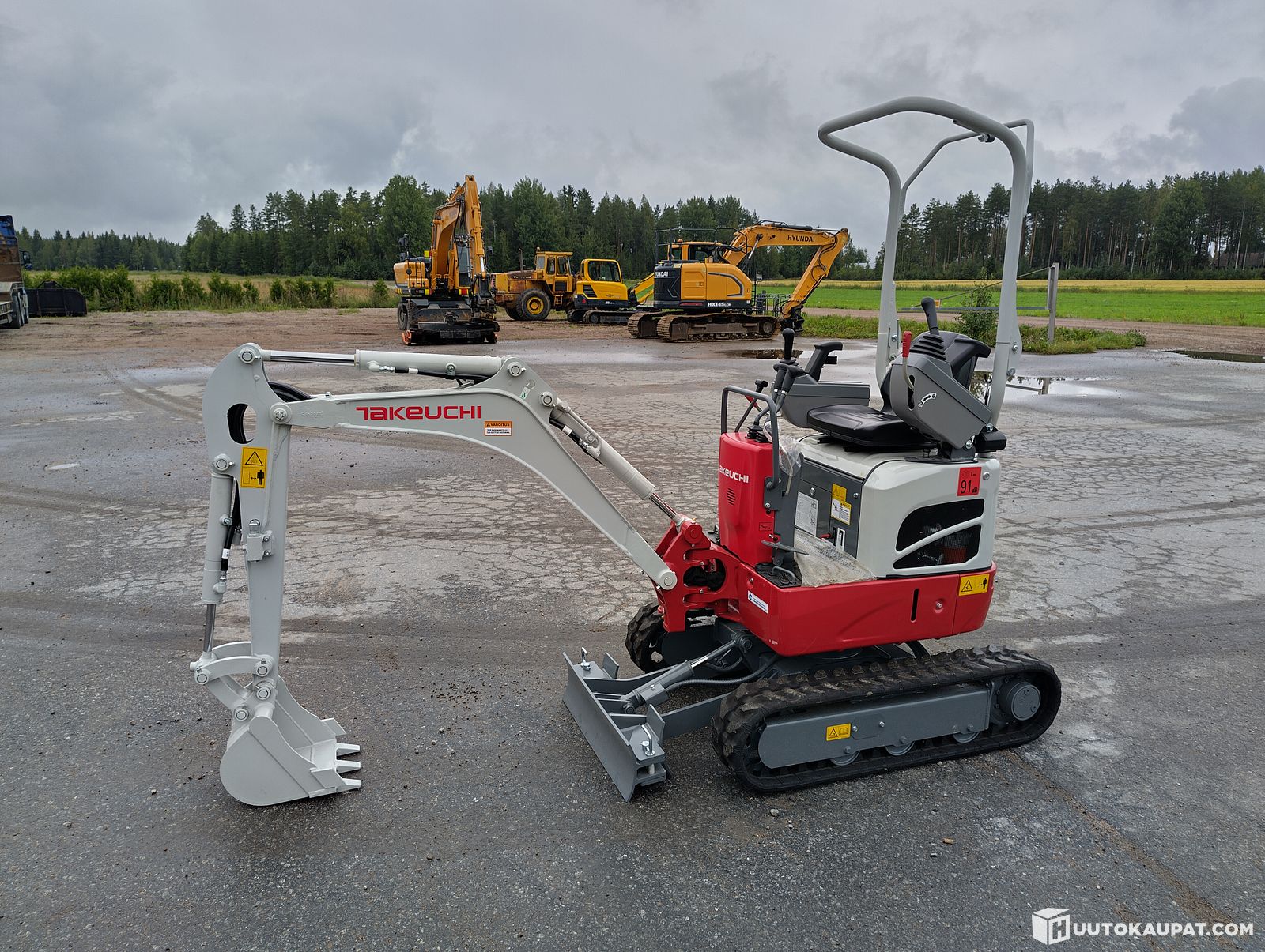 Takeuchi TB210R, uusi esittelykone, Honkajoki | Huutokaupat.com