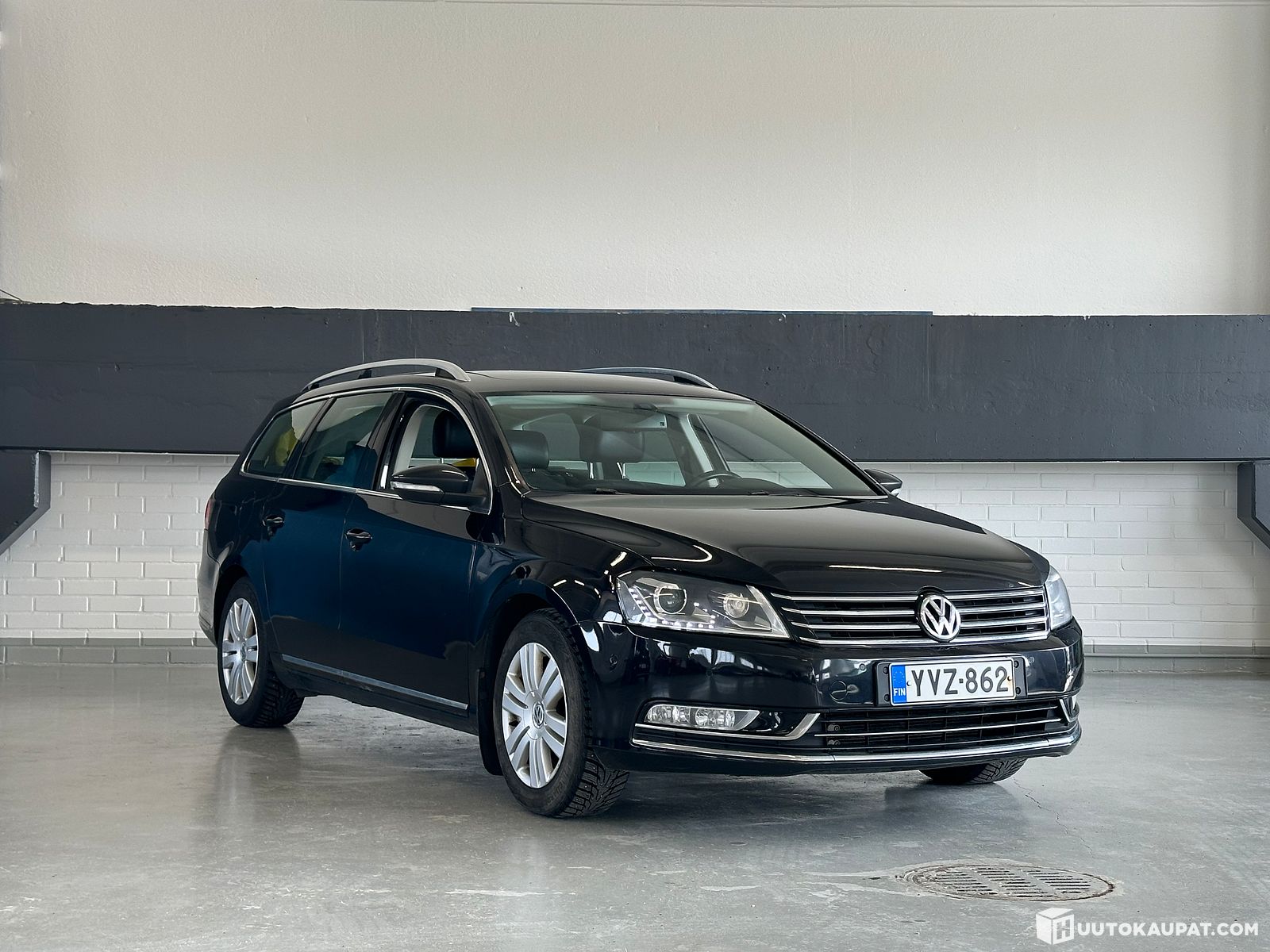 Volkswagen Passat, 2014, Jakohihna tehty 2023! / Webasto / Vetokoukku ...
