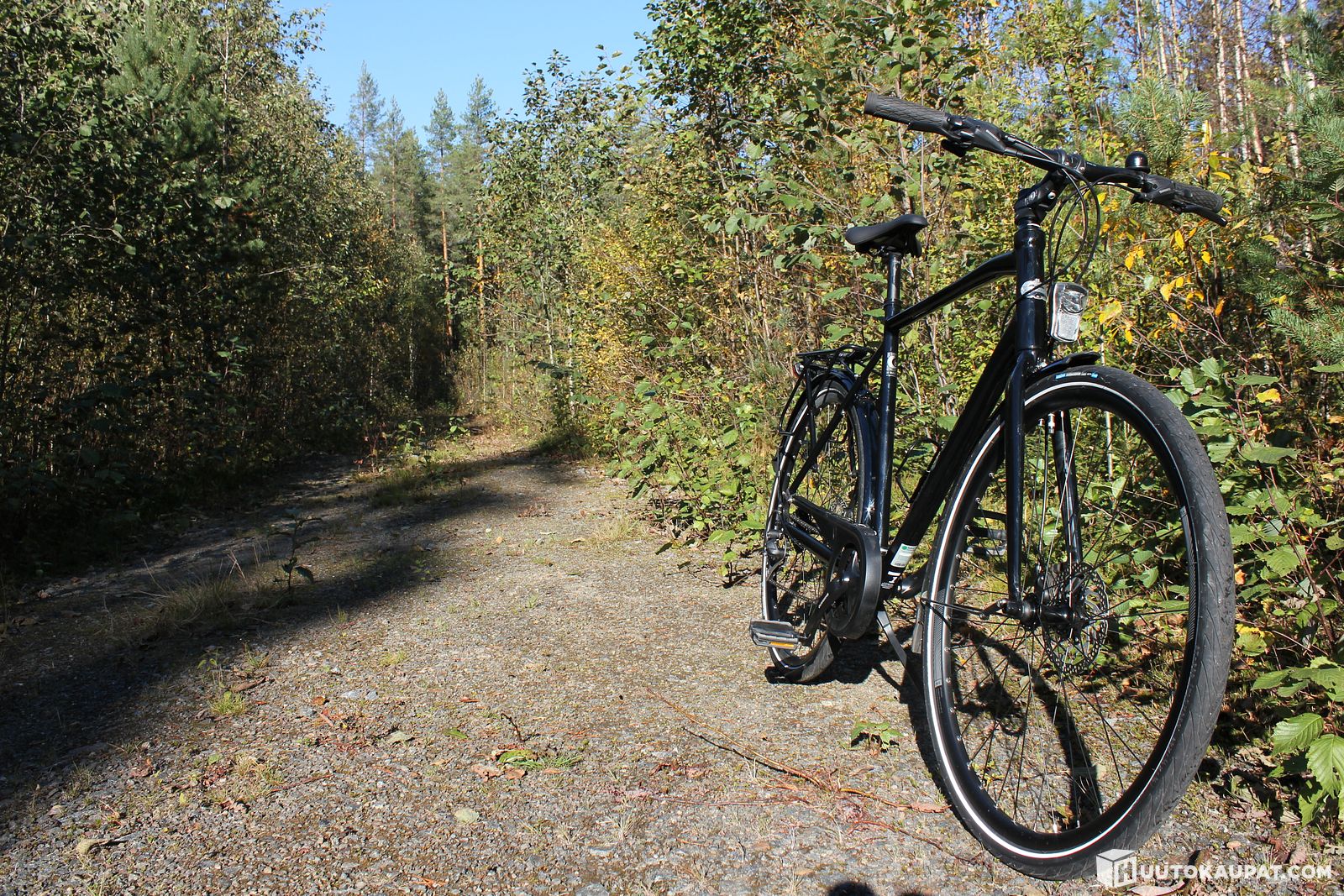 Käytetty Crescent Kebne Musta 59cm Hybrid työsuhdepyörä palautus kunto ...