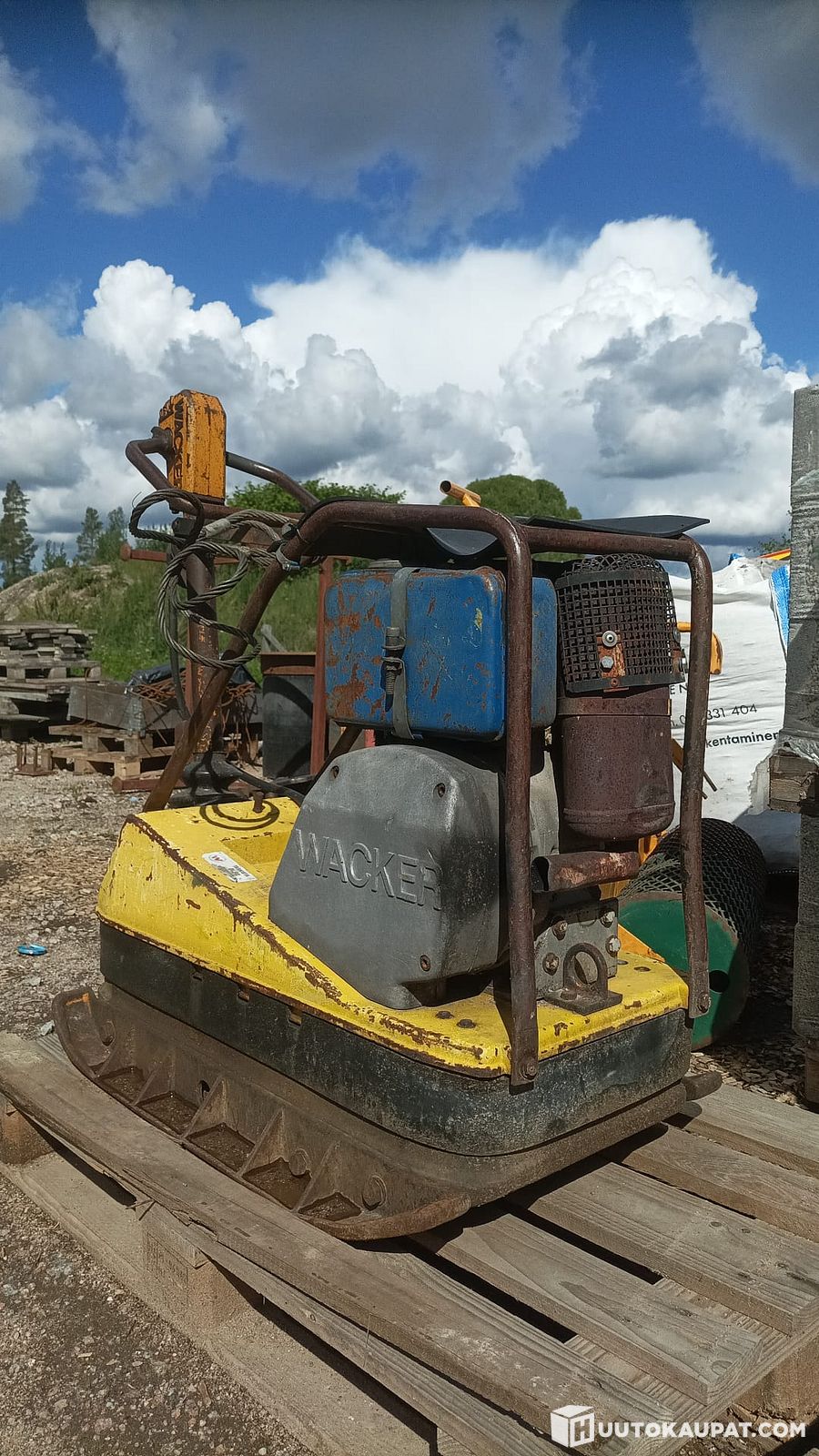 Wacker ES 75 300 kg tärylätkä / kunnostettavaksi tai varaosiksi, Lahti ...