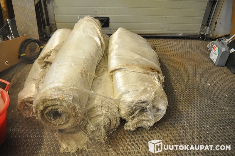 Kipinäsuojakangas 4 rullaa, Turku | Huutokaupat.com