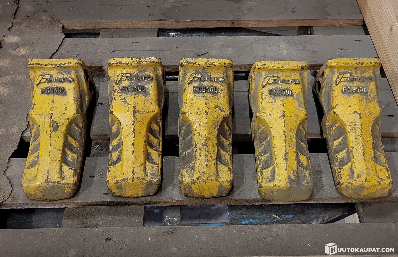 Kaivinkynsi, Futura FC350L (CAT J350), 5 kpl, Jyväskylä | Huutokaupat.com