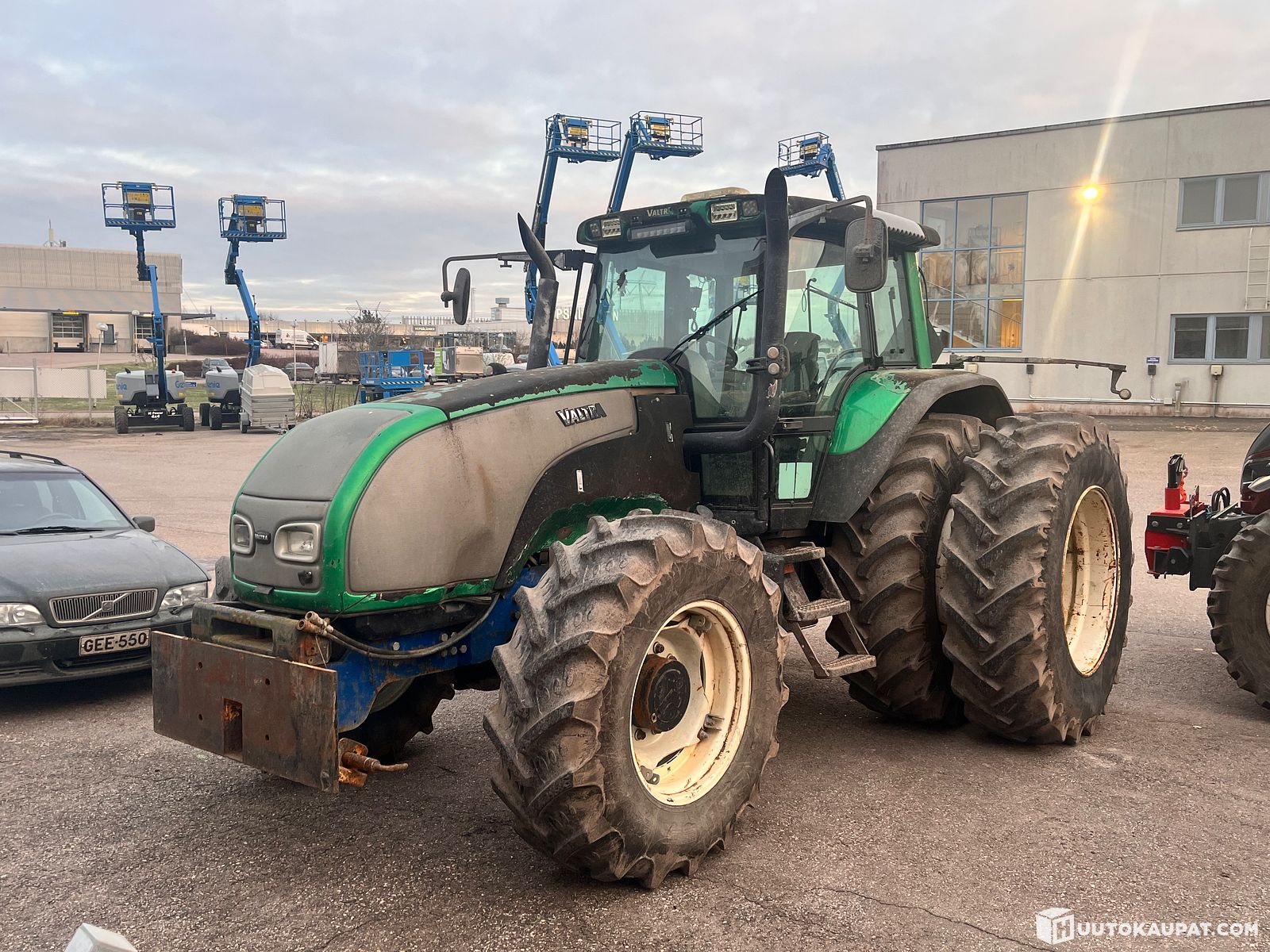 Valtra T170, Traktori, 13600h, 2003, Espoo | Huutokaupat.com