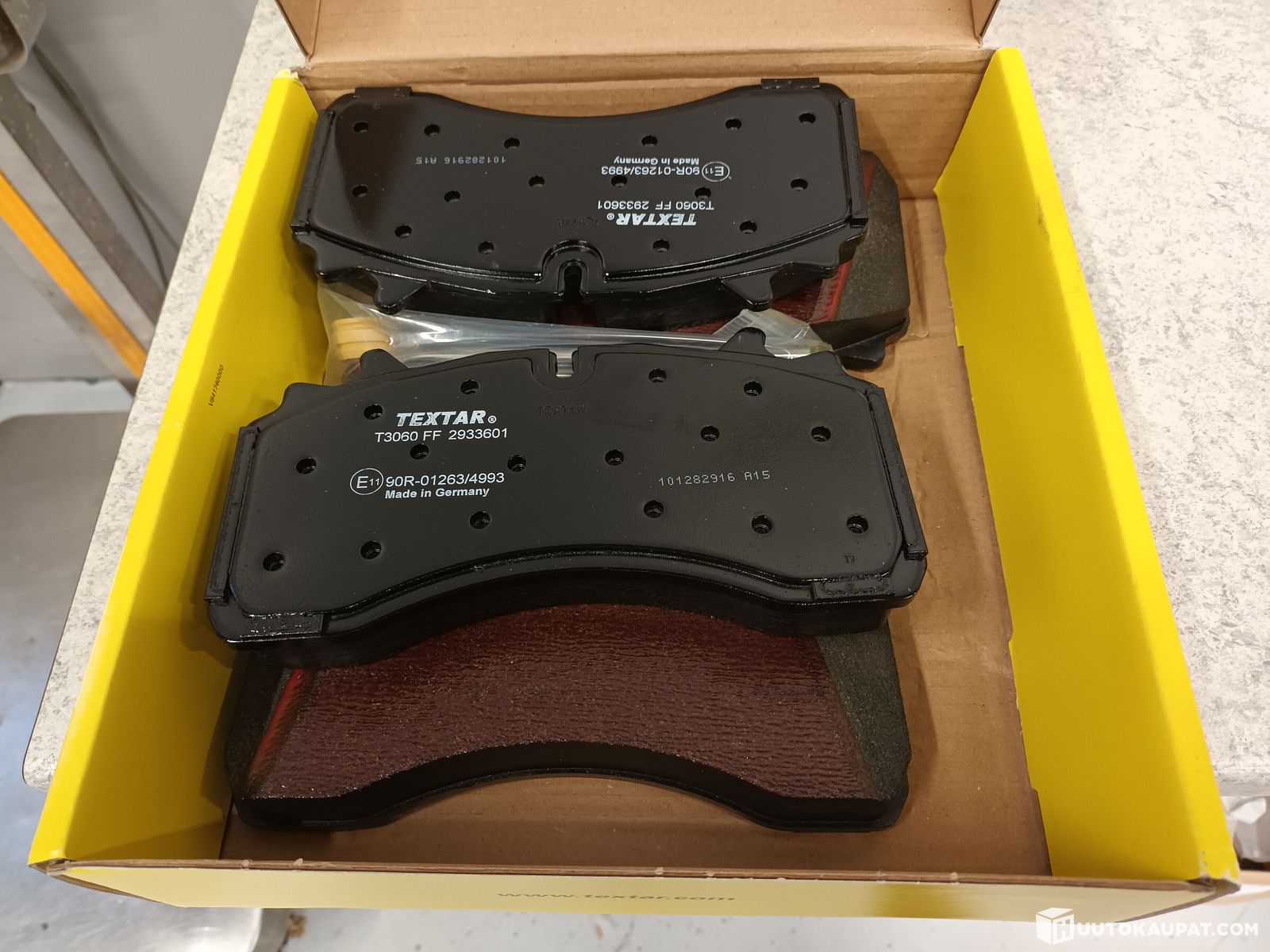 9 paketillista TEXTAR 2933601 Jarrupalasarjoja - Ovh 2340€, Pori ...