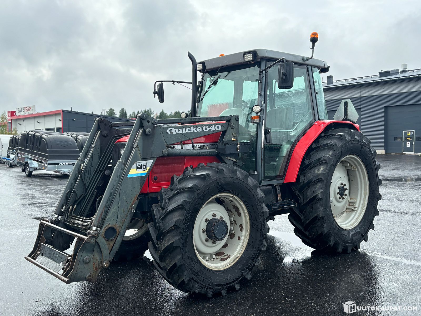 Massey Ferguson 4255+Quicke 640 kuormaaja, 4wd traktori. 1997, Kempele ...
