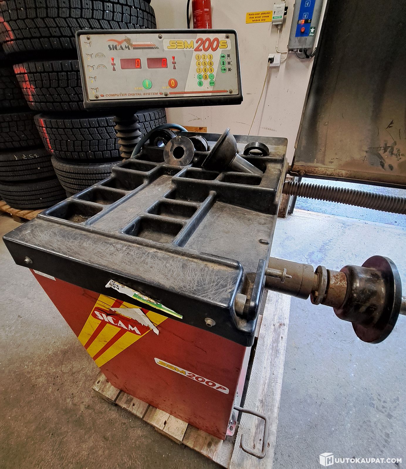 Renkaan tasapainotuskone, Sicam SBM 200P, Kouvola | Huutokaupat.com