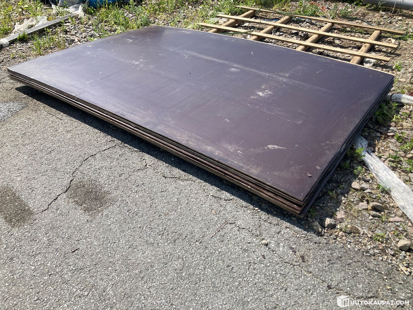 Filmivaneri 9mm 41,29 m2, Alavus | Huutokaupat.com