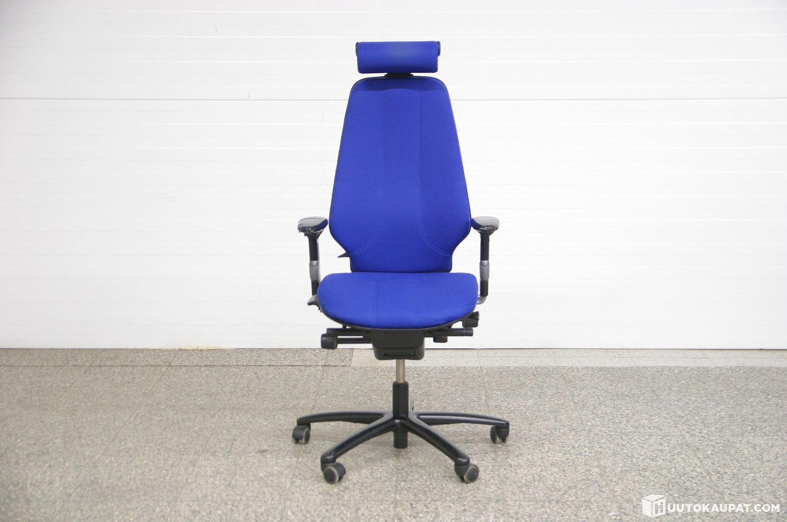 Laadukas Martela Logic 400-työtuoli. S2660, Hausjärvi | Huutokaupat.com