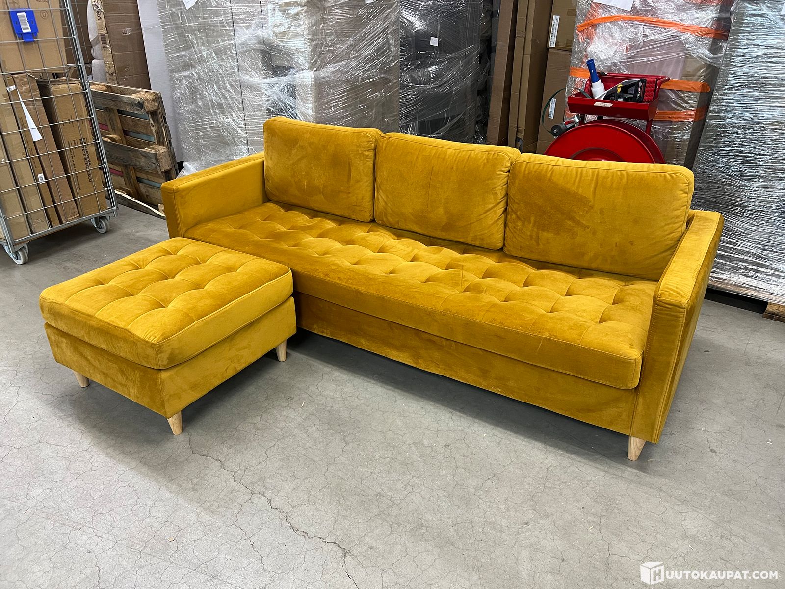 VEKE.FI Varastopoisto - House Nordic Firenze 3-istuttava sohva ja rahi - TOIMITUS KOKO SUOMEEN ...