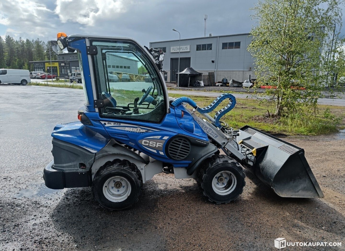 MultiOne SL 835 2011, Diesel, 1 700 h, Oulu | Huutokaupat.com
