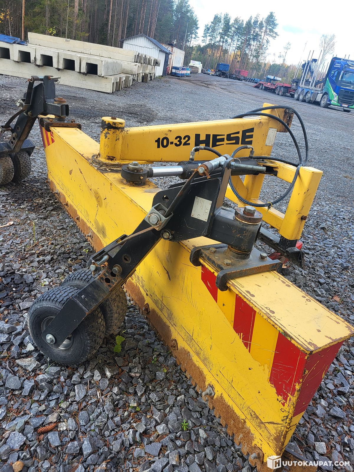 Hese-takalana 3,2metriä leveä., Lappajärvi | Huutokaupat.com