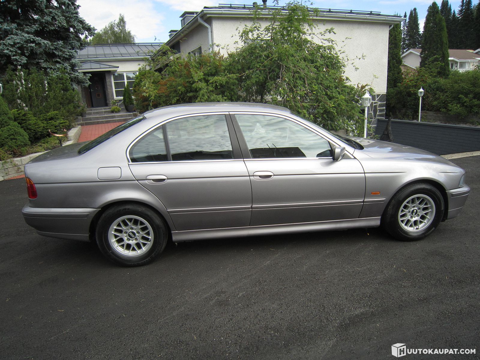 BMW 520, 2001, Seinäjoki | Huutokaupat.com