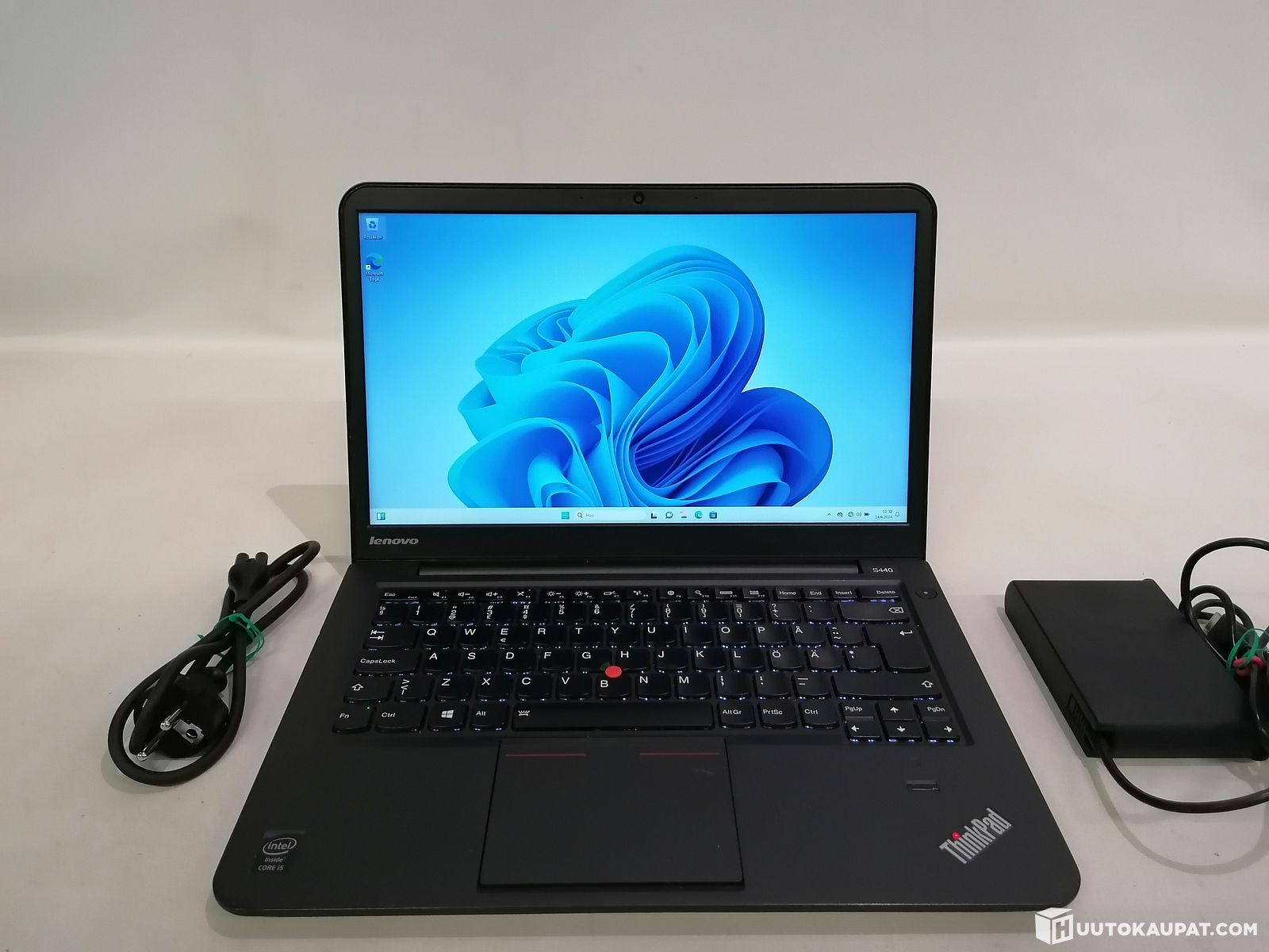 Lenovo ThinkPad S3-S440 - 14"/ i5-4210U / 256GB SSD / 8GB RAM / Win 11 ...