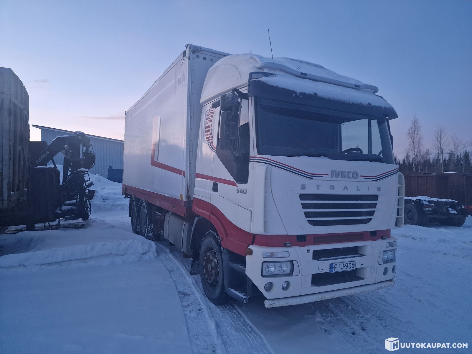 Iveco Stralis Ketjupurku Hakeauto, 2003, Varkaus | Huutokaupat.com