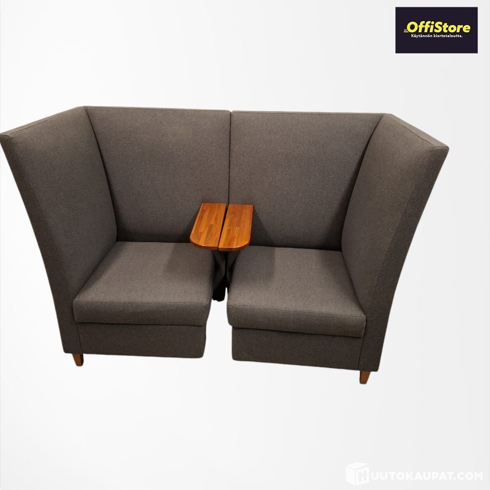 Aulasohvakokonaisuus, Tampere | Huutokaupat.com