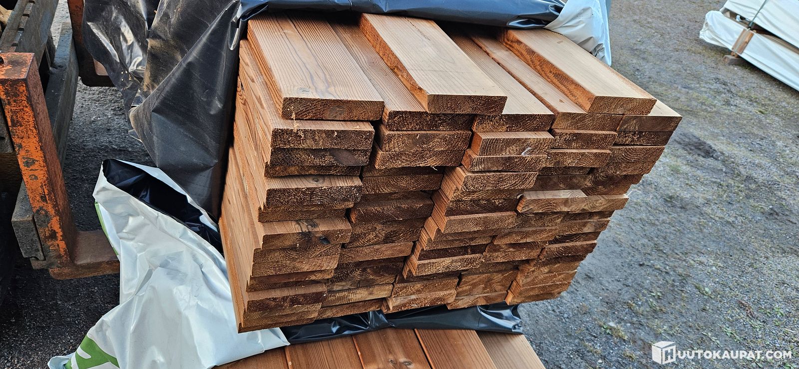Terassilauta lämpökäsitelty 26x115 SHP r3, mänty n295.metriä, Teuva ...