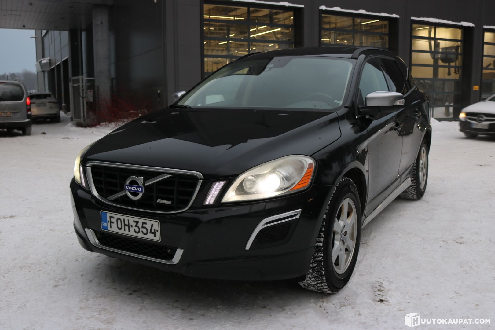 Volvo XC60 D5 AWD R-Design, 2010, Espoo | Huutokaupat.com