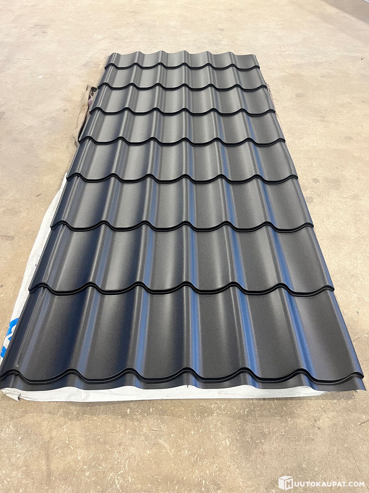 Tile-pattern roofing sheet (12.1 m²) black, Kuopio | Huutokaupat.com