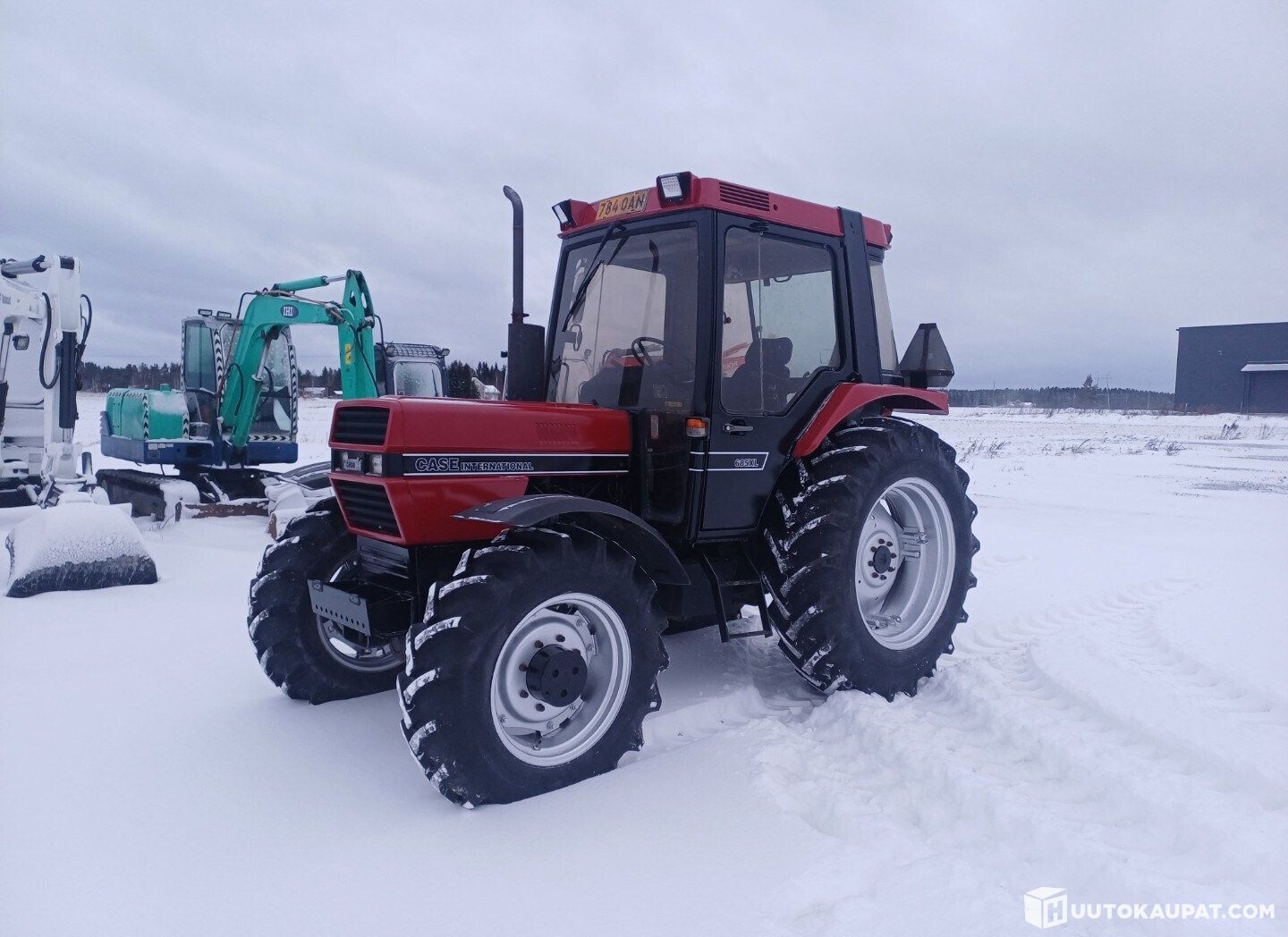 Case IH 685XL.4x4 traktori. Hyvät renkaat.Vm:1989, Nivala | Huutokaupat.com