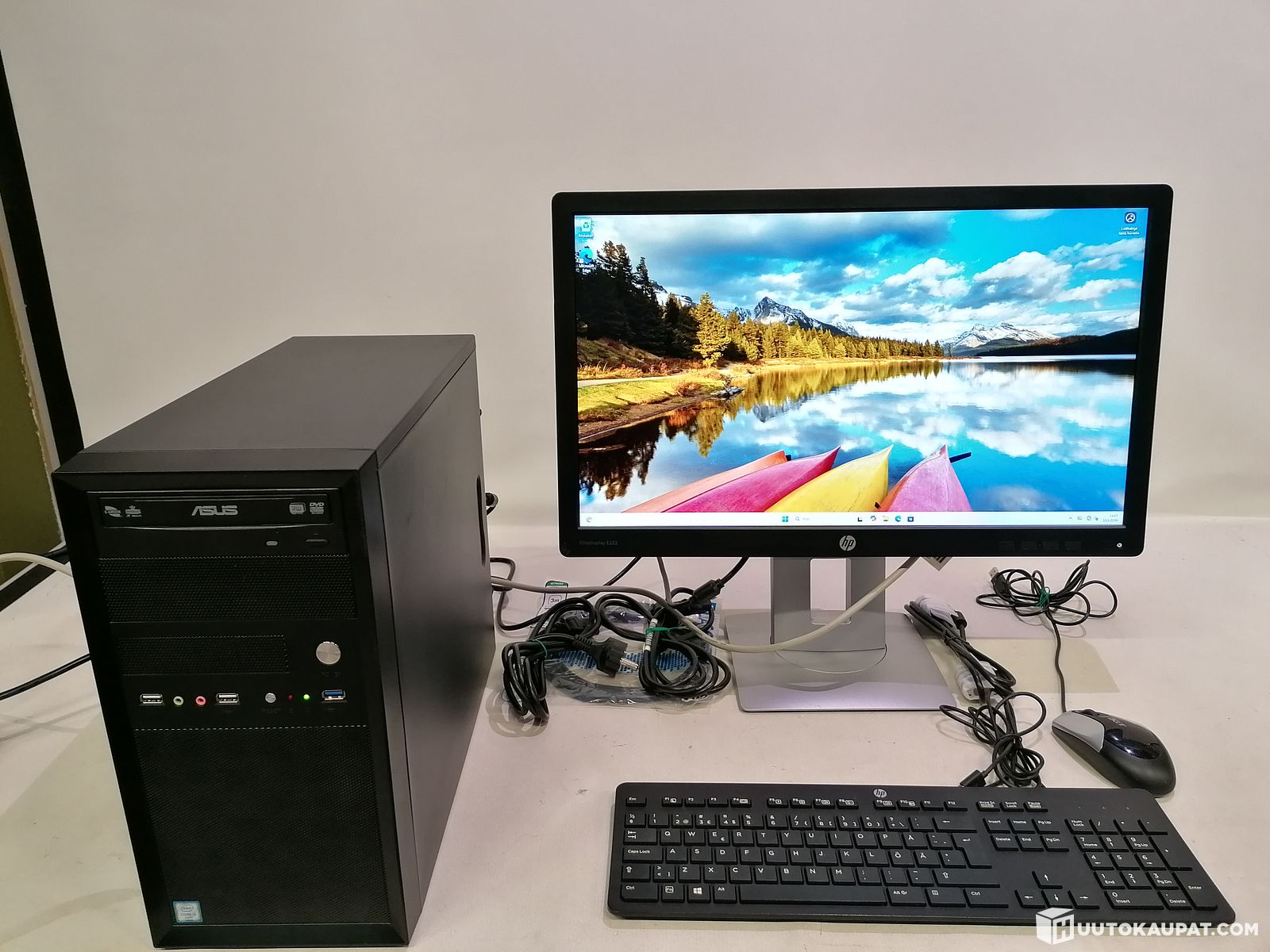 MT-model desktop PC - Windows 11 Pro + HP business monitor, keyboard ...