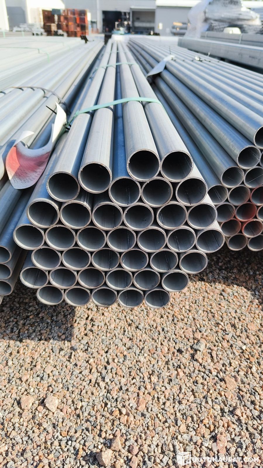 Poistoerä !! 42x2,0mm Magnelis pinnoitettua teräsputkea. Putken pituus ...