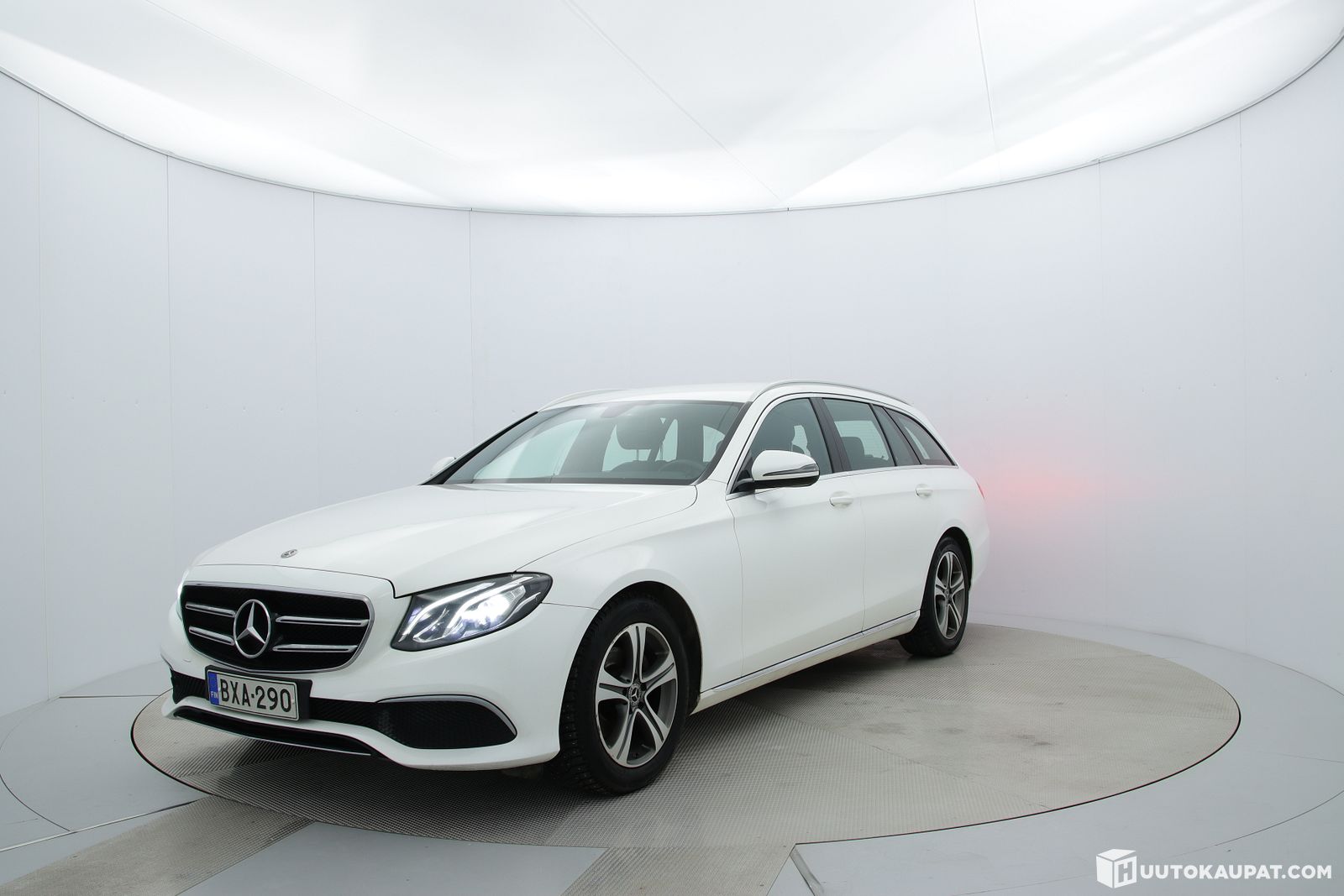 Schne Mercedes E 200 D Ebenbild
