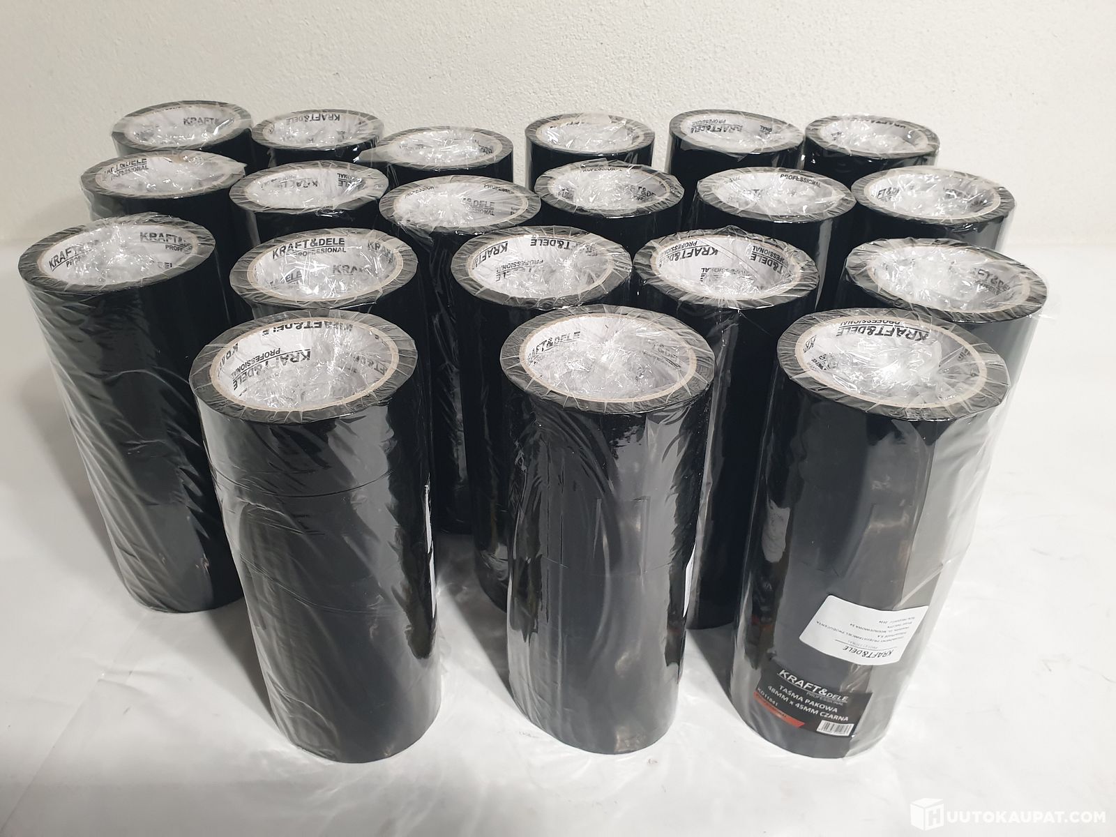 Musta pakkausteippi 45m 100-rullaa, Isokyrö | Huutokaupat.com