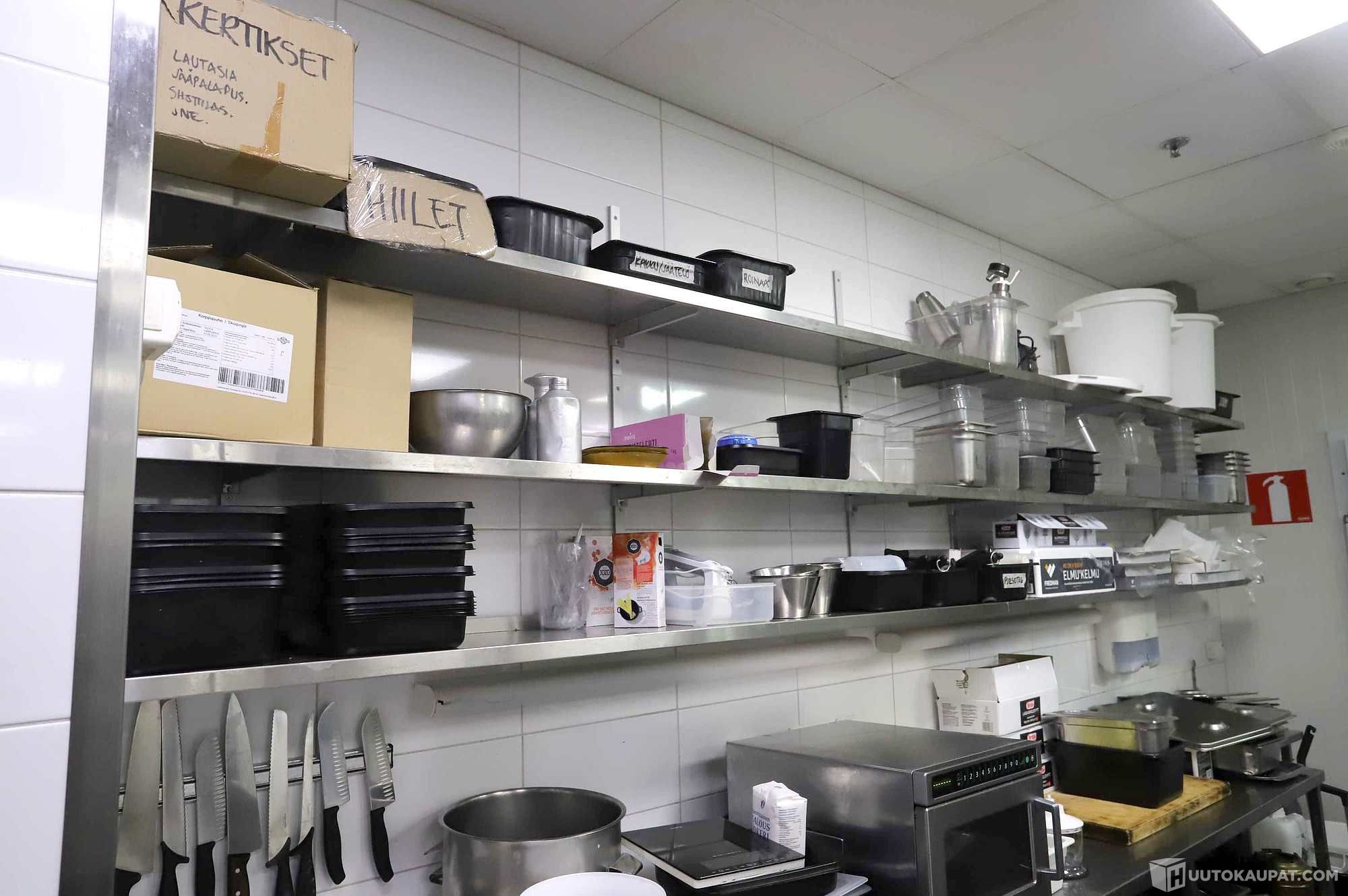 Rosterisia seinähyllyjä 8 kpl. RFL1/521, Tampere | Huutokaupat.com