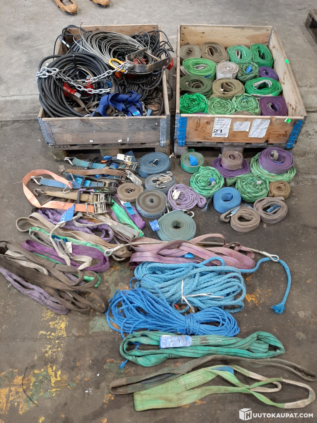 Nostoliinoja, jatkojohtoja (erä 170) QM Installation Oy konkurssipesä ...