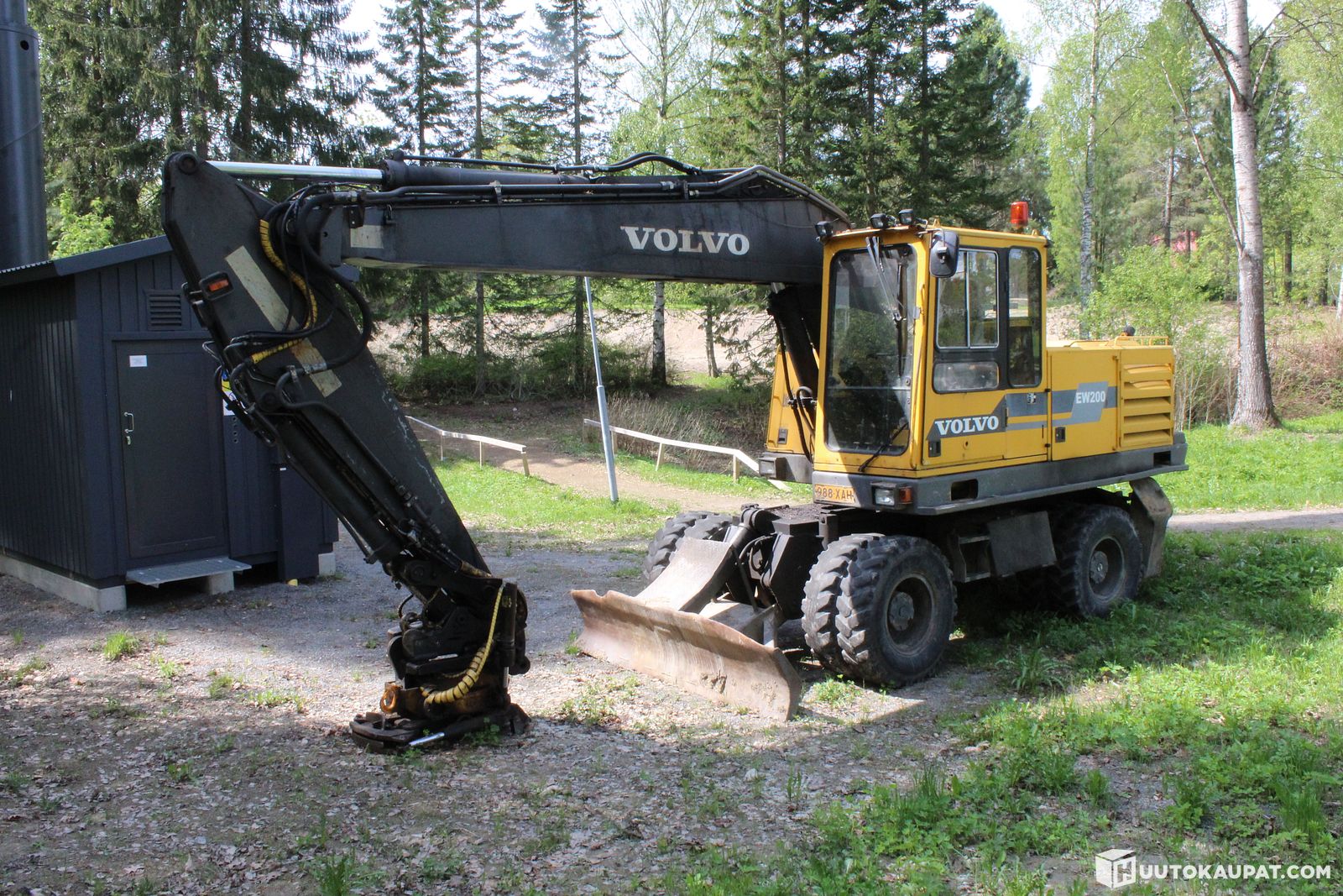 Åkerman EW 200, 1994 + Engon pihdeillä, Jyväskylä | Huutokaupat.com