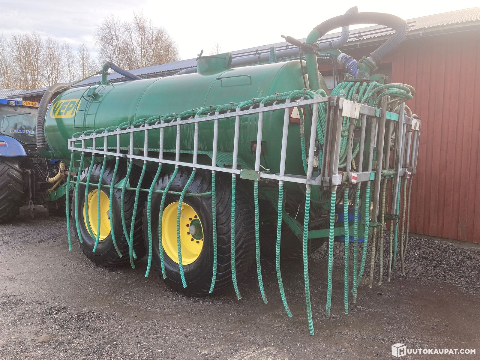 Vepi 14m3, 2000 lietevaunu, Mynämäki | Huutokaupat.com