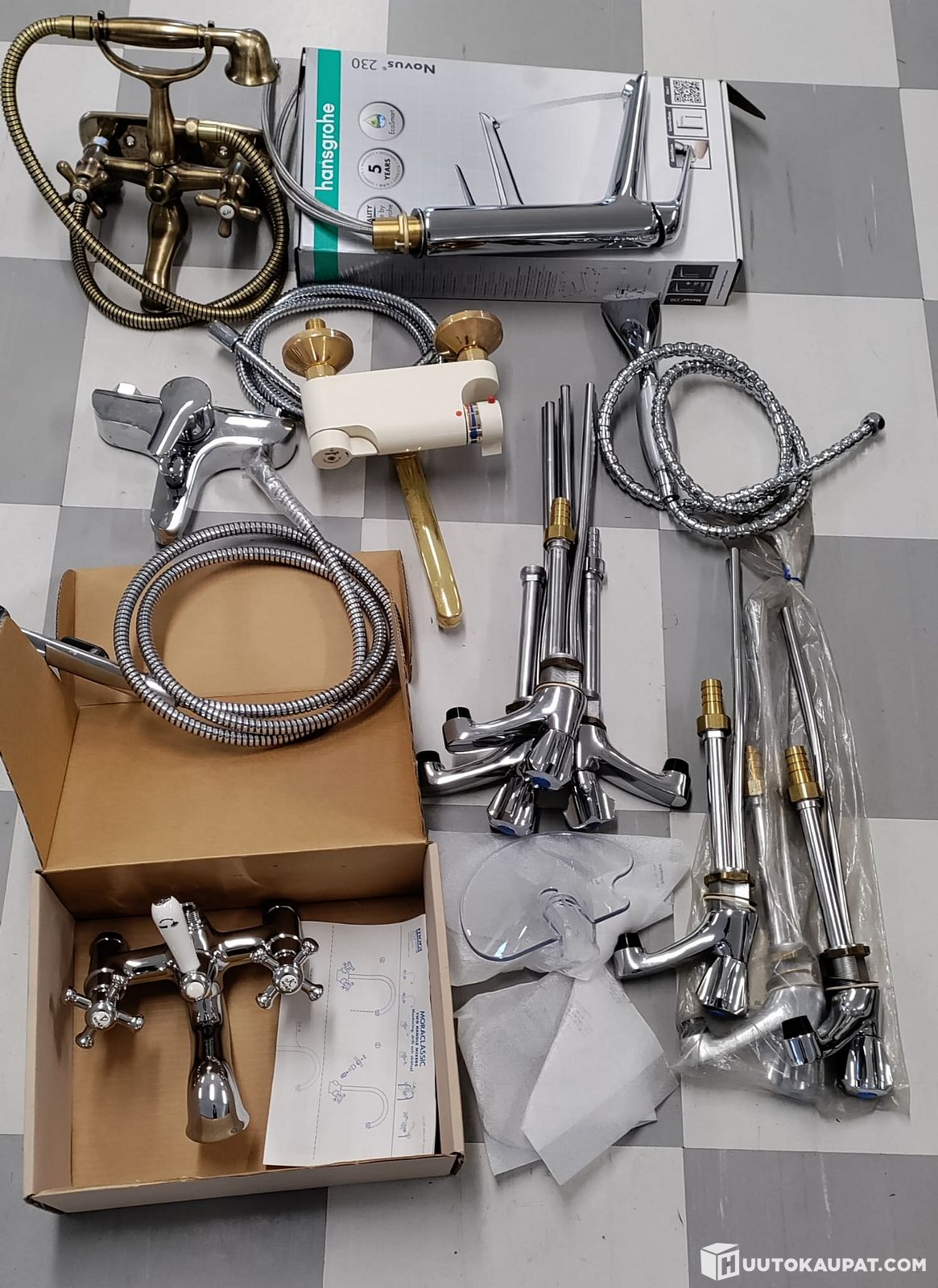 Hanoja, patteriventtiileitä, termostaatteja sekä sekalaisia LVI ...