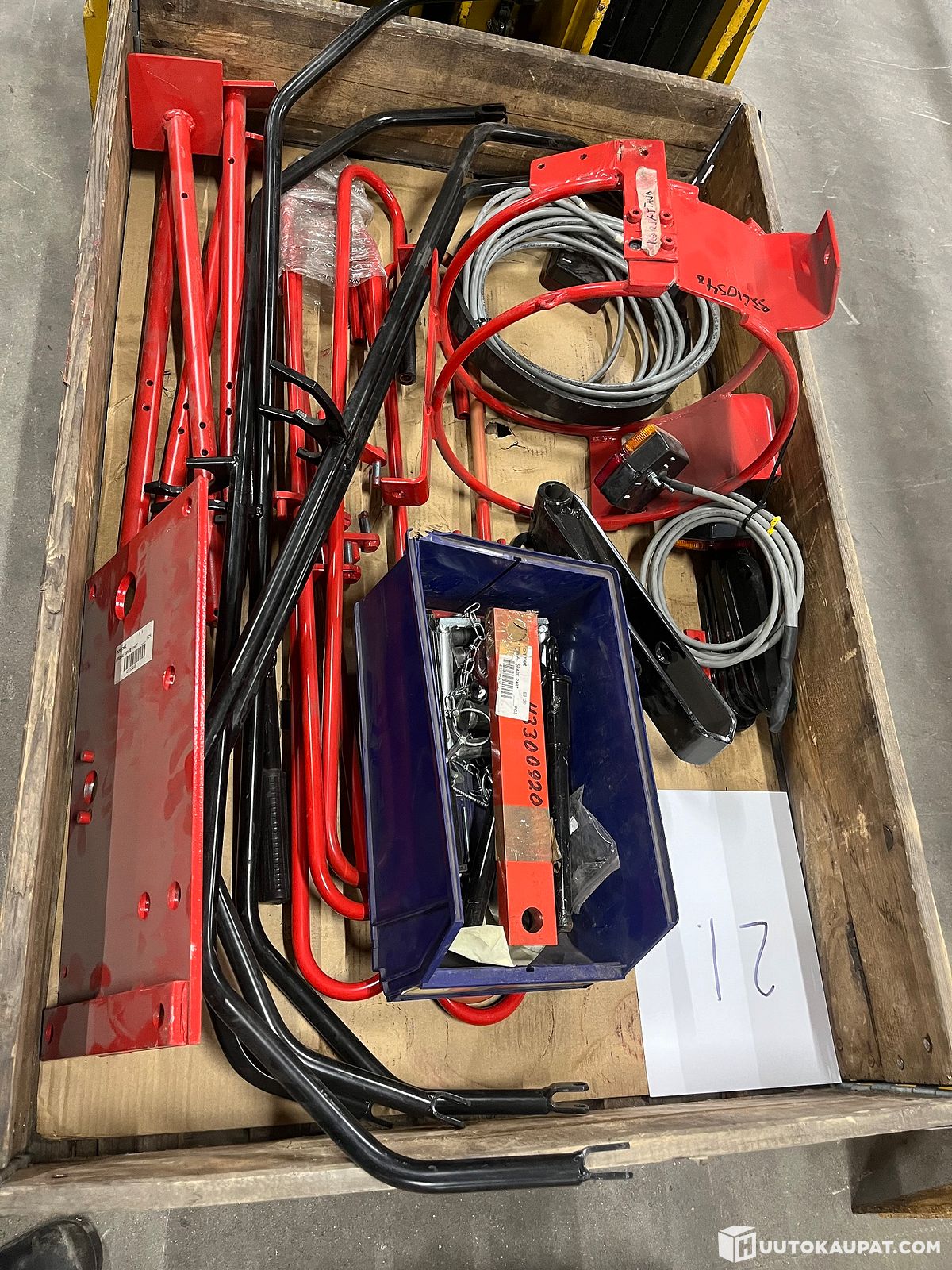 Farmi Forest - Warehouse clearance, pallets 21–24, Iisalmi ...