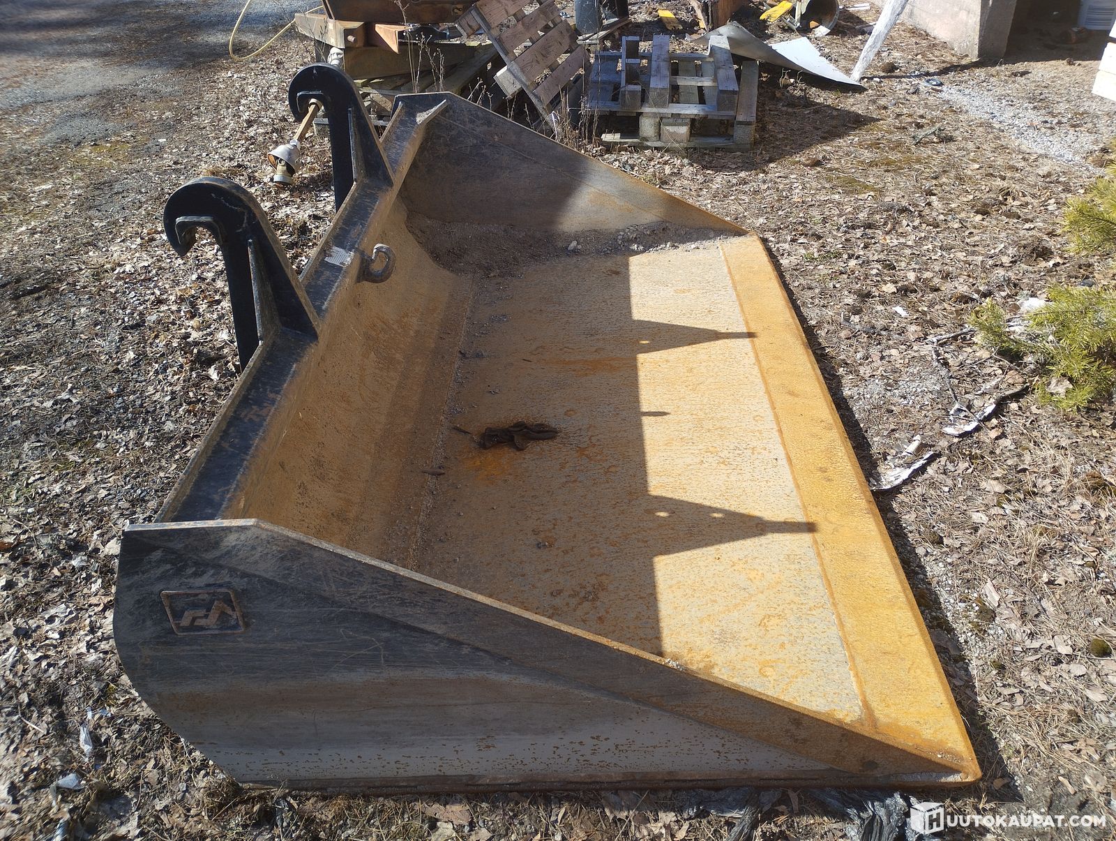 Huddig tasauskauha, Salo | Huutokaupat.com