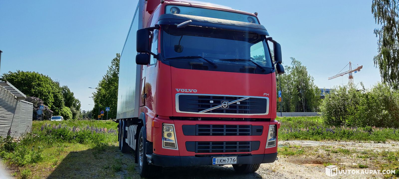 MYYDÄÄN ULOSMITATTU PUOLIPERÄVAUNUN VETOAUTO, Volvo FH D13, IKM-776 ...