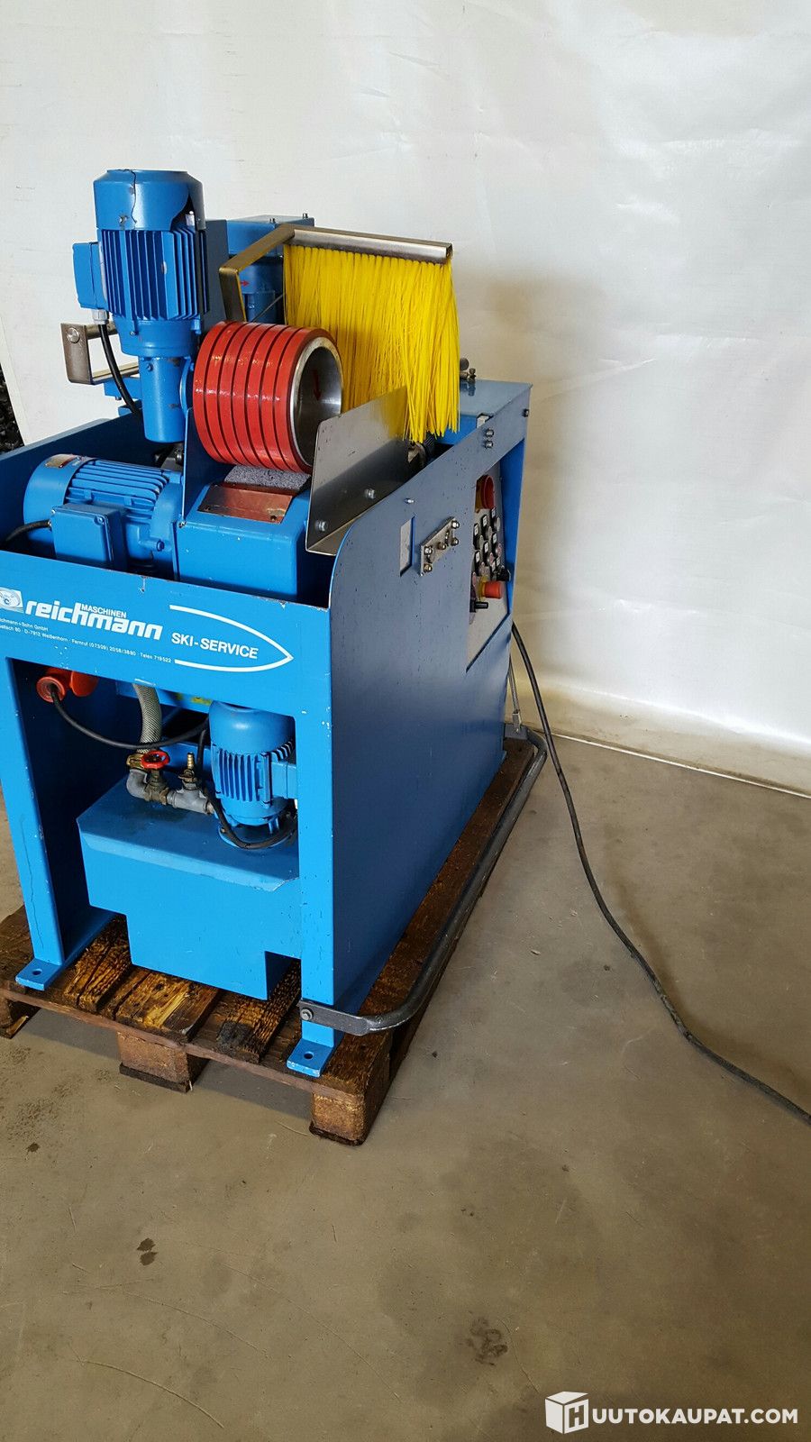 Reichmann suksien kivihiomakone, Forssa | Huutokaupat.com