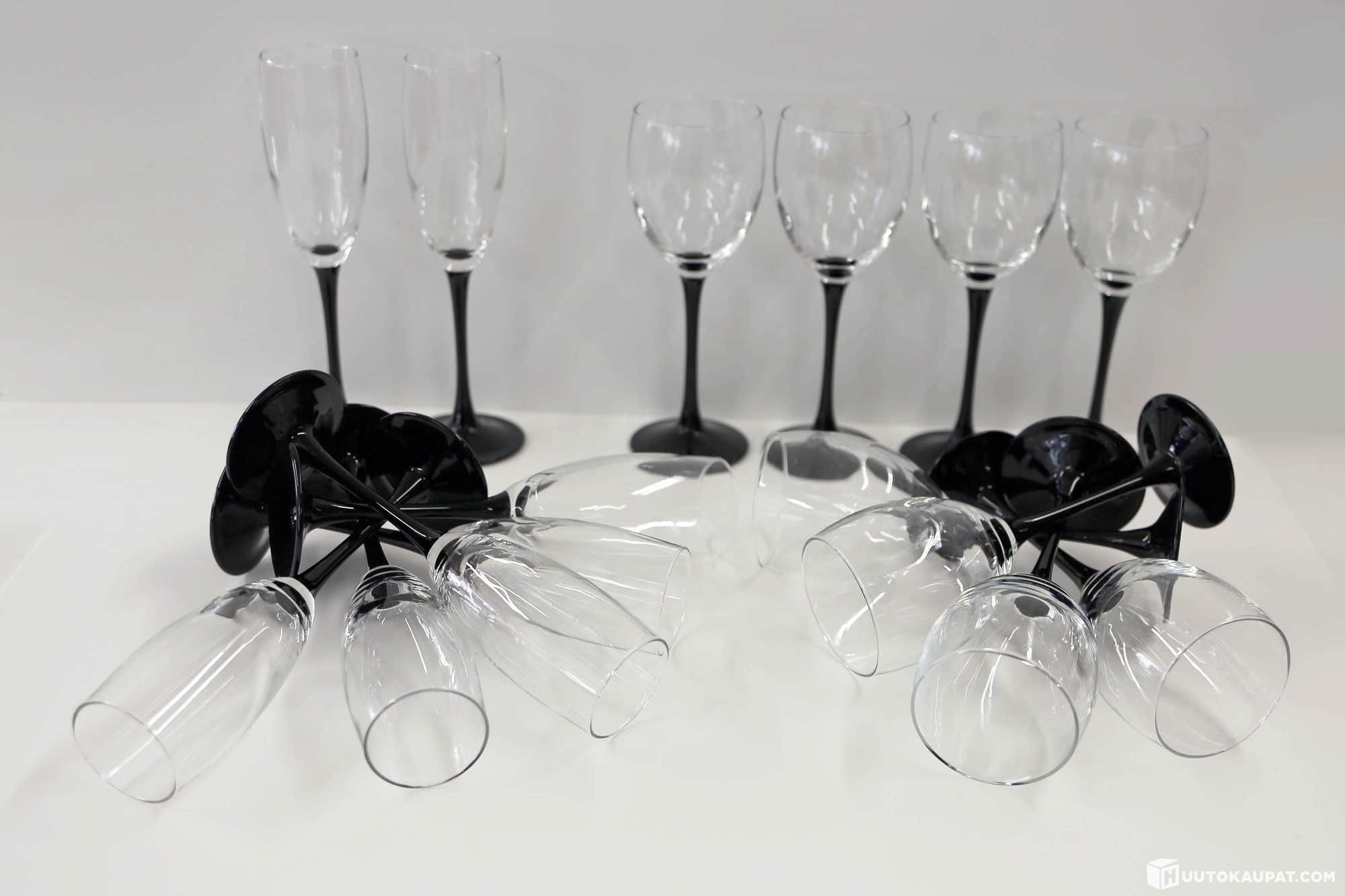 Vintage Luminarc - 15 kpl. LSL9999, Hausjärvi | Huutokaupat.com